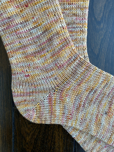 Ravelry: Toe Up Simple Sock pattern by Dean and Bean's Sock Machines