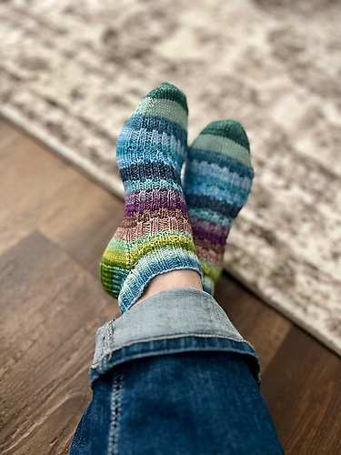 Ravelry: The Dixie Socks pattern by Knit On Designs Ravelry Store