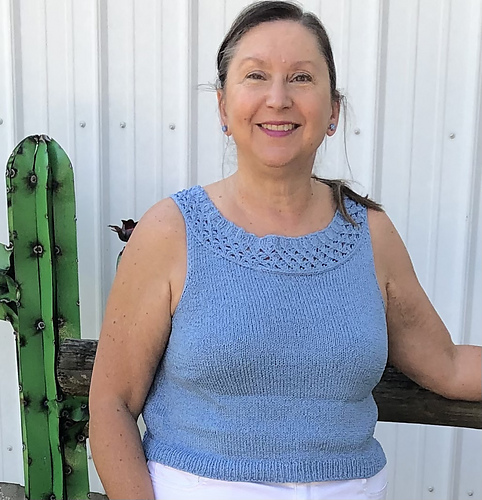 Ravelry: Big Chain Top pattern by Hinterm Stein