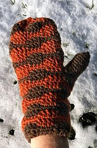Ravelry: Smooth Wave Mittens pattern by Toni Rexroat