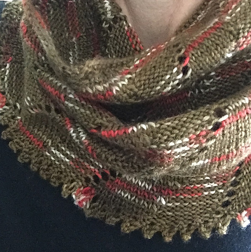 Ravelry: Diagonal Rib Eyelet Cowl pattern by Delicious Yarns