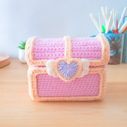 Ravelry: Treasure Chest Jewelry Box pattern by Delilah Crochet