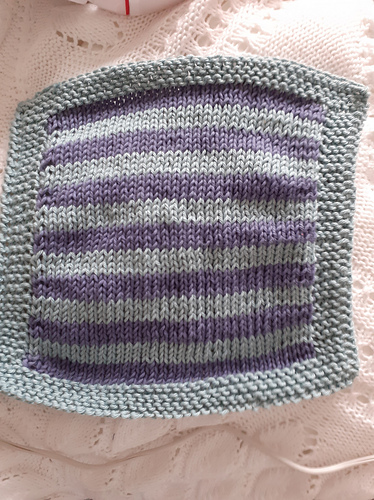 Ravelry: Striped Dishcloth pattern by The Knit Guru
