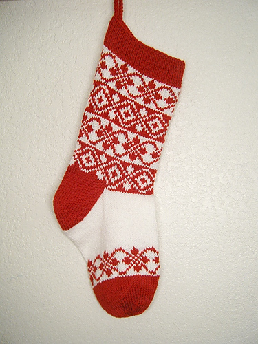 Ravelry: Diamonds and Roses Christmas Stocking pattern by Denise Balvanz