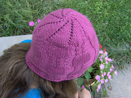 Ravelry: Candy Wrapper Hat pattern by Denise Balvanz