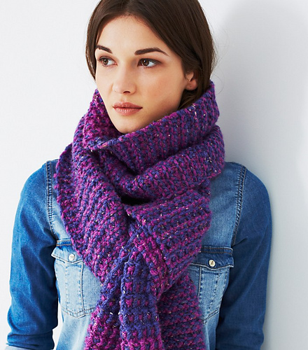 Ravelry: DB040 - Two Coloured Scarf pattern by Debbie Bliss
