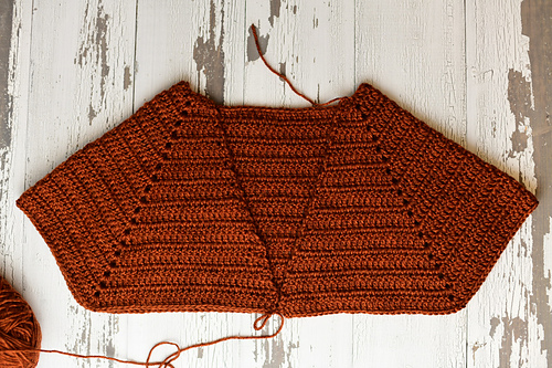 Ravelry: Maya Cardigan pattern by Phanessa Fong