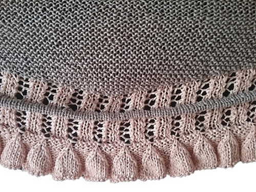 Ravelry: Flying shawl pattern by Sonia Masegosa