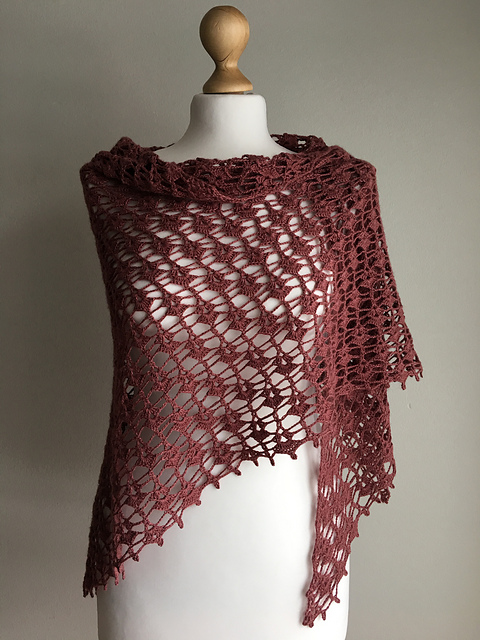 Ravelry: Devotion pattern by Petra Škorjanc