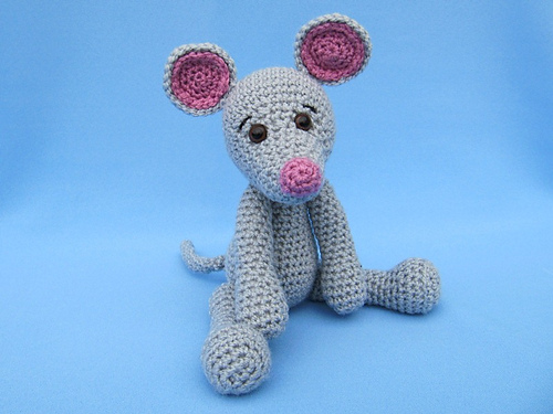 Ravelry: Mouse Mili pattern by Veronika Maskova