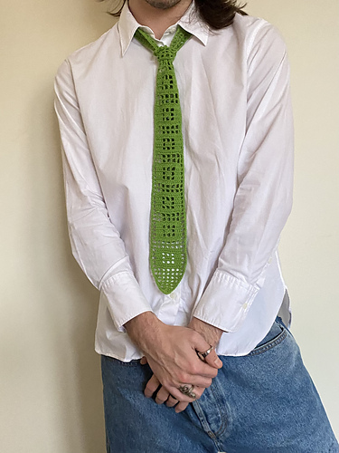 Ravelry: Retro filet crochet tie pattern by James Morris