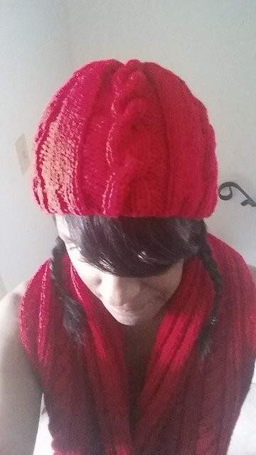 Ravelry: Adonna's Cabled Infinity Scarf pattern by Anita Johnson of EsBest