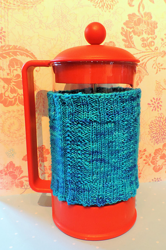 Ravelry: Buttoned French Press Cozy pattern by Jacquline Rivera