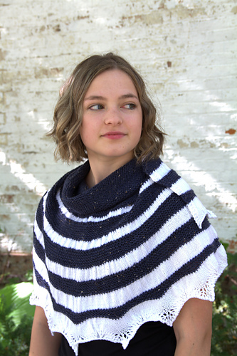 Ravelry: Atlantica pattern by Lisa Seifert