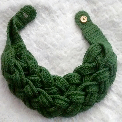 Ravelry: Double Layered Braided Cowl pattern by CrochetDreamz
