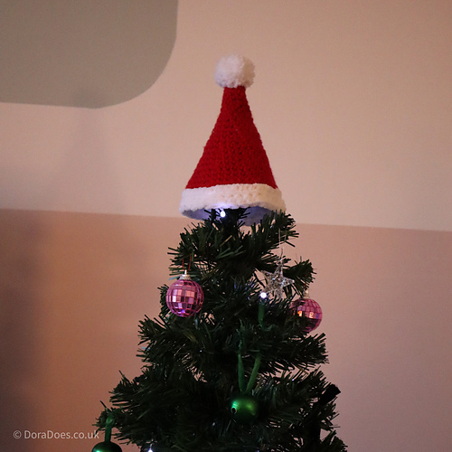 Ravelry: Santa Hat Tree Topper pattern by Dora Does