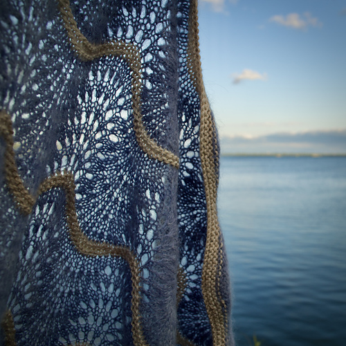 Ravelry: Wells Beach Shawl pattern by Dominique Baril-Tremblay