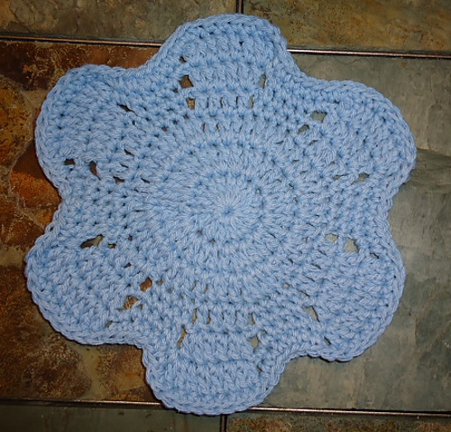 Ravelry: Windmill Flower Dishcloth pattern by Aurora Suominen