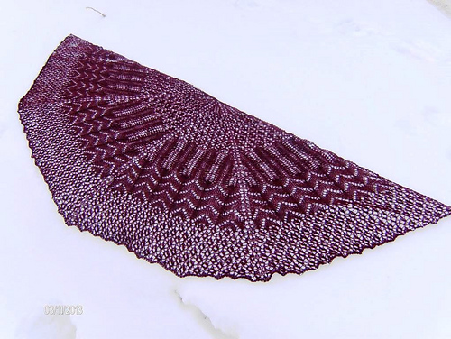 Ravelry: Laetitia pattern by Renee Linville