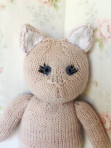 Ravelry: Sweet Suzi's Sunday Undies Kitty pattern by Betty Fay Wallace