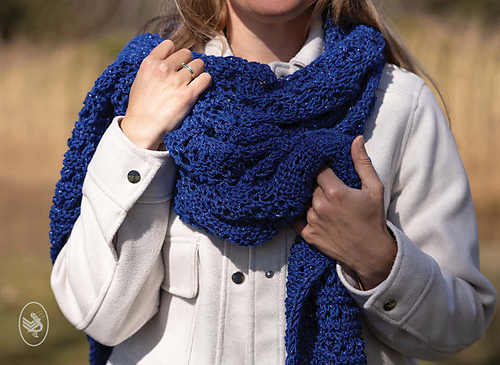 Ravelry: Shawl Blue Star pattern by Durable Yarn