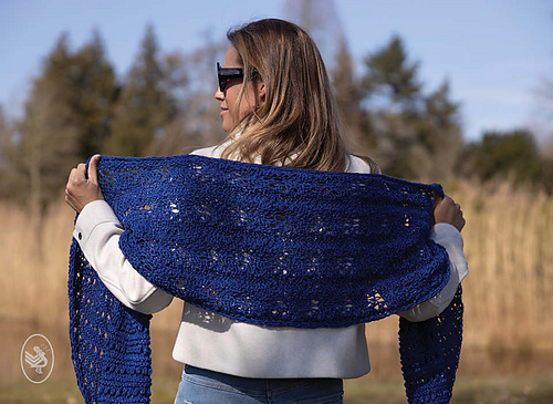 Ravelry: Shawl Blue Star pattern by Durable Yarn