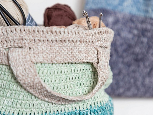 Ravelry: Faded Bag pattern by Durable Yarn