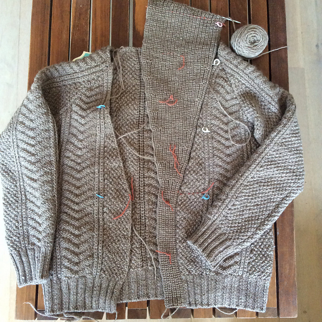 Ravelry: DutchJacky's Channel with seamless shawl collar