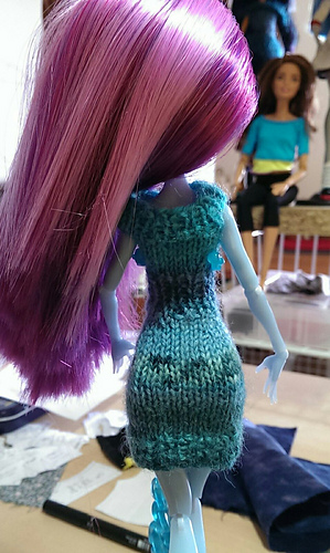 Ravelry: Ribbing dress for Monster high doll pattern by Sultana Vafeiadou