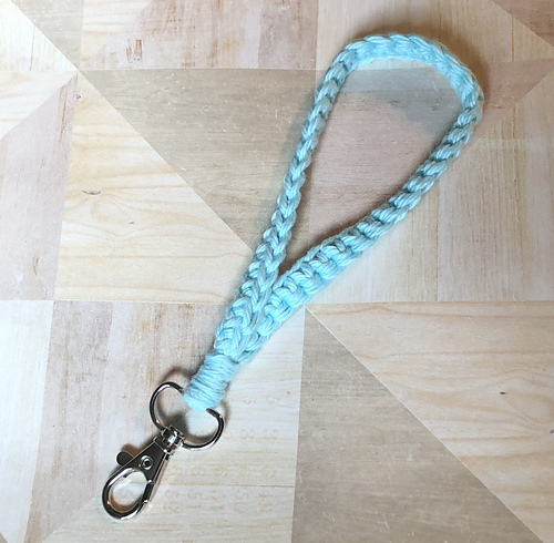 Ravelry: Mini lanyard keyring pattern by Danielle wiseman