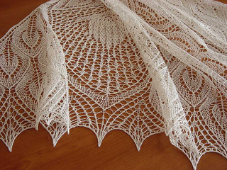 Ravelry: EIGotlib's Hannelore triangular shawl