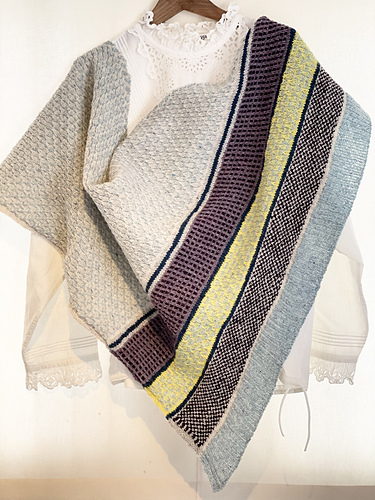 Ravelry: SSP (slip stitch party) shawl pattern by Isabell Kraemer