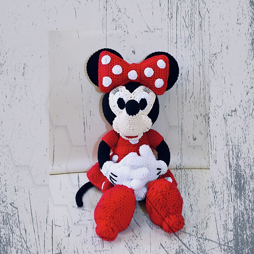 Ravelry: Mini Minnie Mouse Amigurumi pattern by Laila Lielbarde
