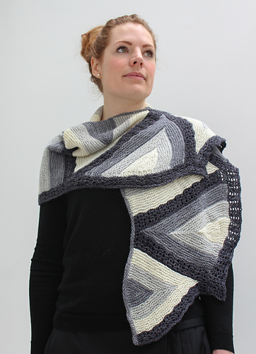 Ravelry: Antiprism pattern by Renée Callahan