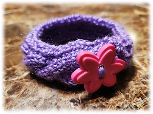 Ravelry: Cabled Bracelets pattern by Janet Bailey