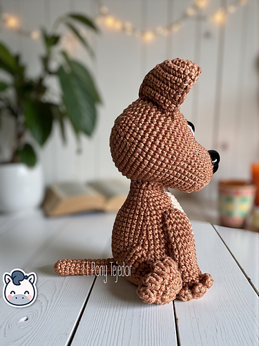 Ravelry: American Staffordshire Dog pattern by El pony tejedor