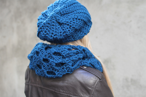 Ravelry: Eyes Cowl & Forks Hat pattern by Linda Skuja