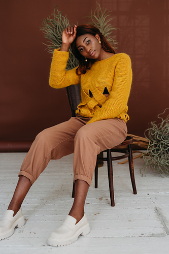 Ravelry: Saule (Sun) Sweater pattern by Linda Skuja