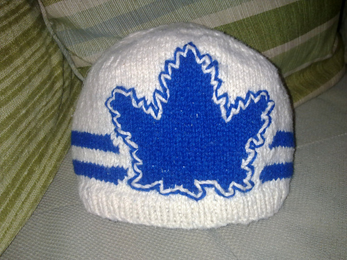 Ravelry: Toronto Maple Leafs Chart pattern by Twisted Bark Designs
