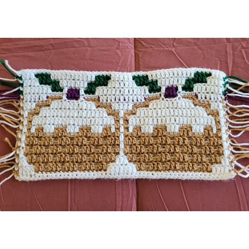 Ravelry: Christmas Pudding Mosaic Motif pattern by Elimee Designs