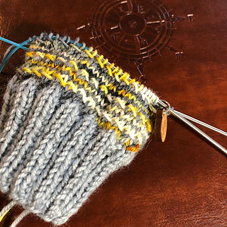 Ravelry: ElisaLee's Red Robin Socks