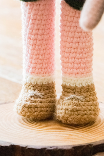 Ravelry: The Three NOT So Little Pigs pattern by Elise Speed