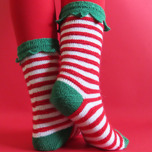 Ravelry: Elf Socks pattern by Elizabeth Penney