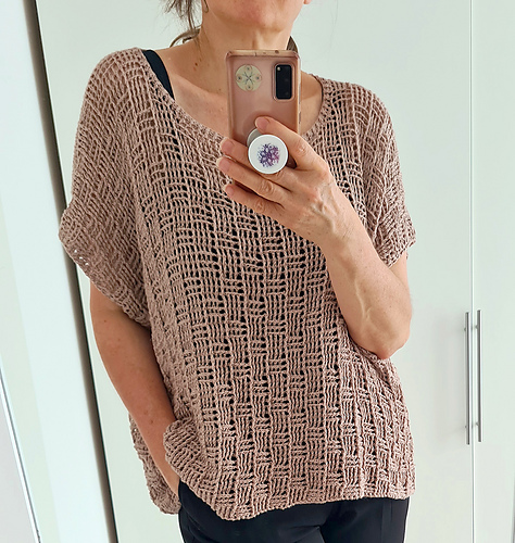 Ravelry: Reversible Shirt "Kim" pattern by Elke Eder Design
