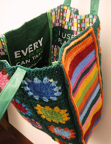 Ravelry: Granny Greenbag pattern by Ellen Bloom