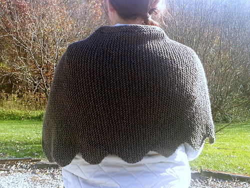 Ravelry: Tied Scalloped Edge Shawl pattern by Dragon Wing Arts