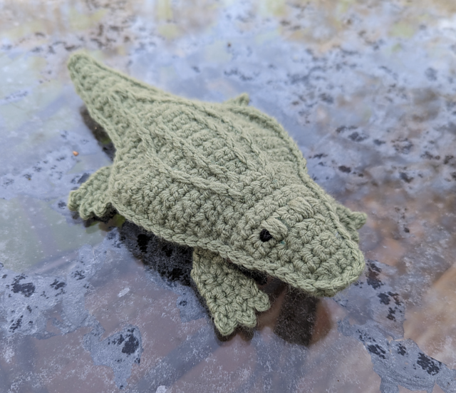 Ravelry: Flat Fred the Gator Amigurumi pattern by Emmy Scanga
