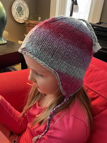 Ravelry: Very Basic Bulky Ear-flap Hat pattern by Anne Carroll Gilmour