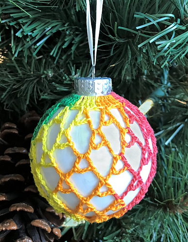 Ravelry: Decorative Net Ornament Covers pattern by Emma Garside