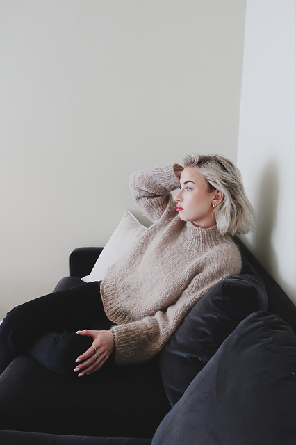 Ravelry: Emmas Enkle Genser pattern by Emma Elisabeth Eide